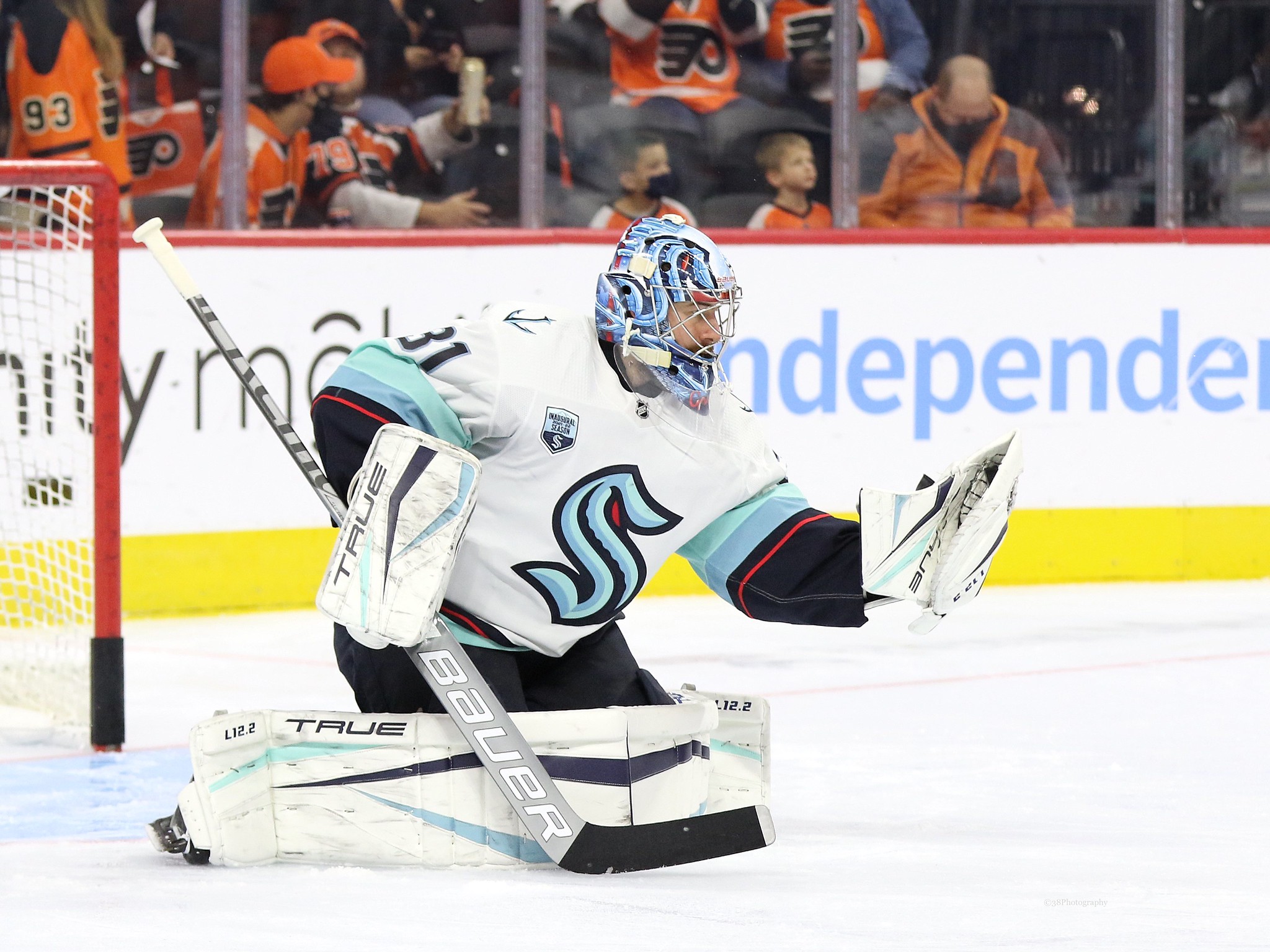 Seattle Kraken’s Grubauer Returning To Vezina Trophy Level – Oregon ...