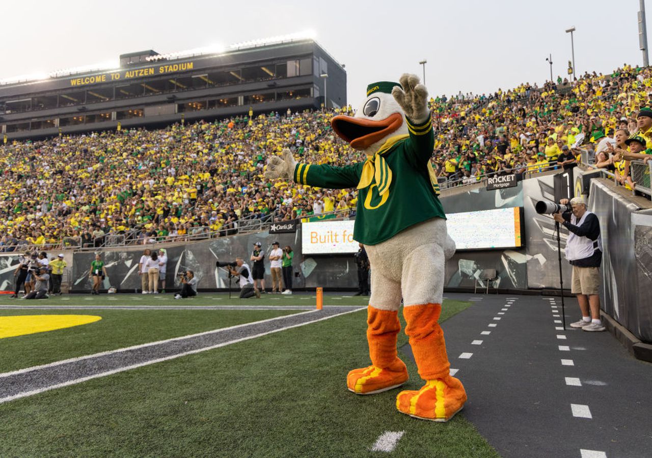 Why The Oregon Ducks Will Beat BYU This Weekend - Oregon Sports News