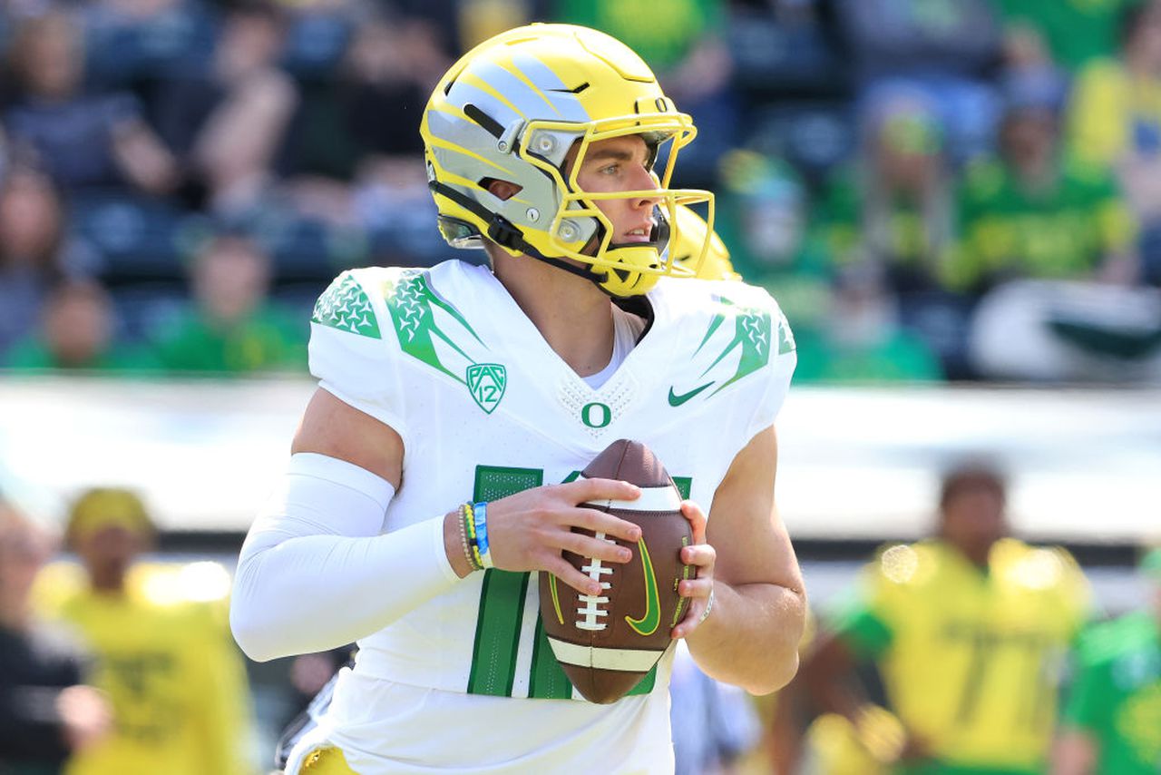 3 Key Takeaways From The First Half Of The 2022 Oregon Football Season ...