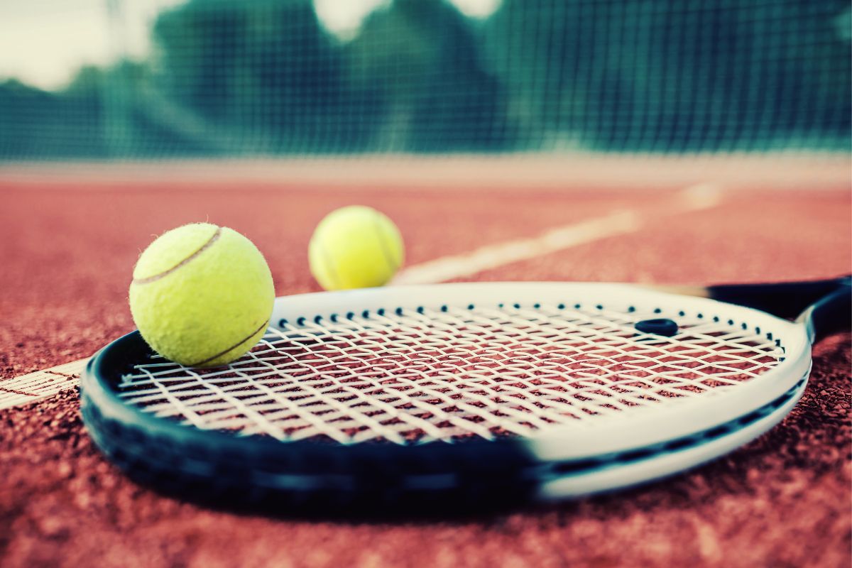 What To Consider When Buying A Tennis Racket – Oregon Sports News