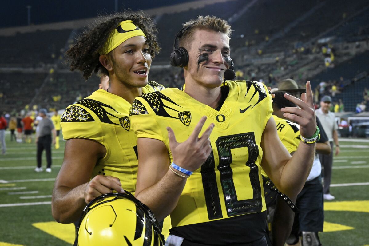 Expectations For Oregon Football Are High This Upcoming Season – As ...