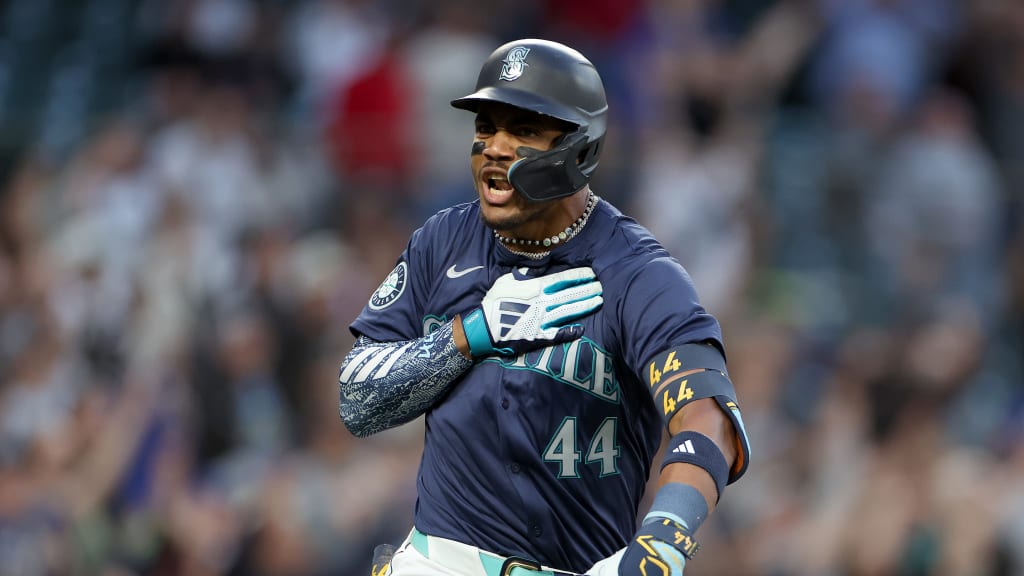 Players For The Seattle Mariners To Target Before The 2024 Trade ...