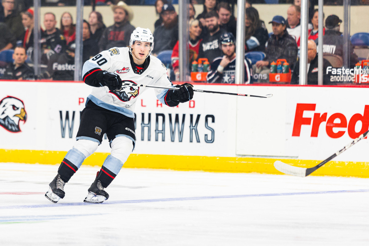 Portland Winterhawks Break Camp, The Heat Is On For The Memorial Cup 2 ...