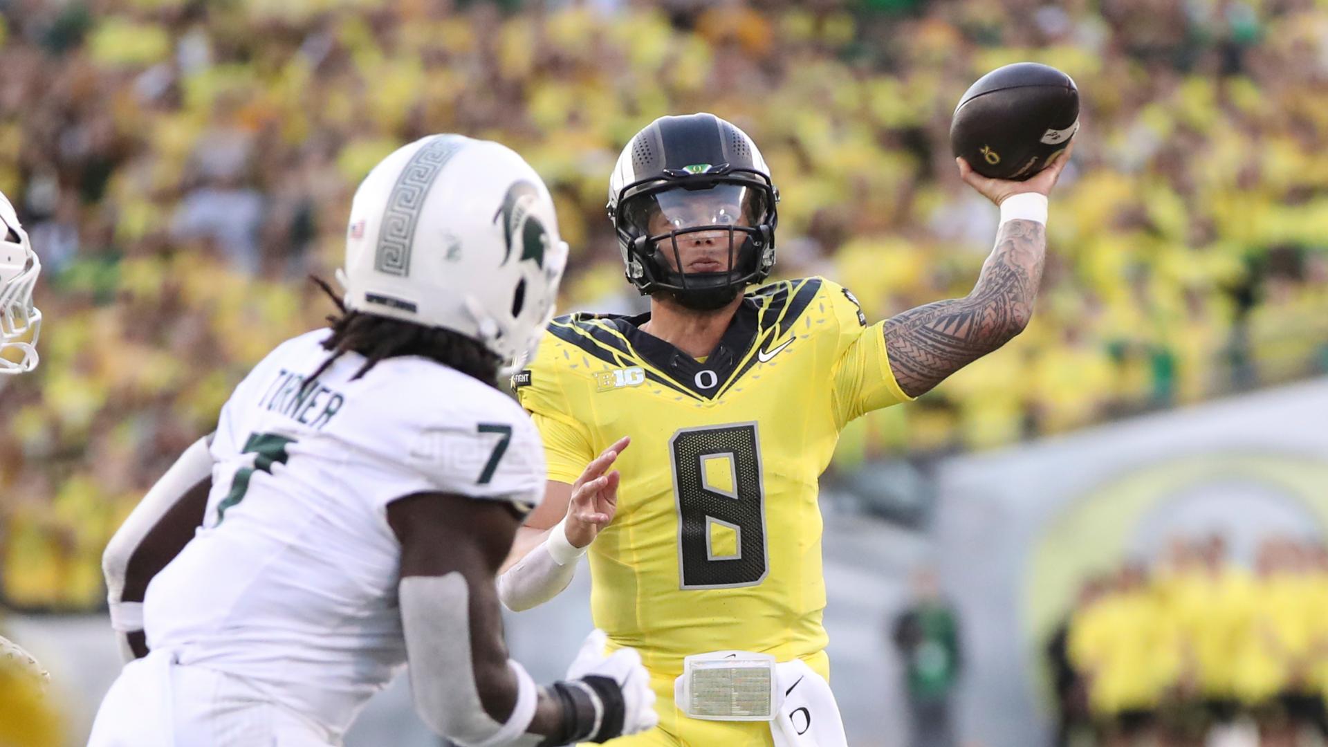 Should Oregon Be Nervous About Playing Michigan In The Big House ...