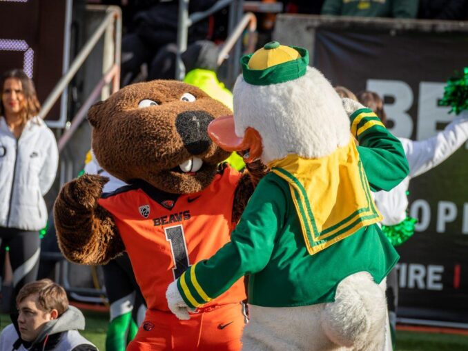 Oregon Ducks Enter 2025 Season With Top-10 Ranking, Big Goals, And ...